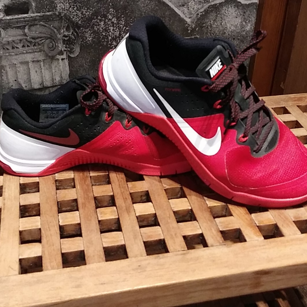 Nike Flywire Shoes - Gem